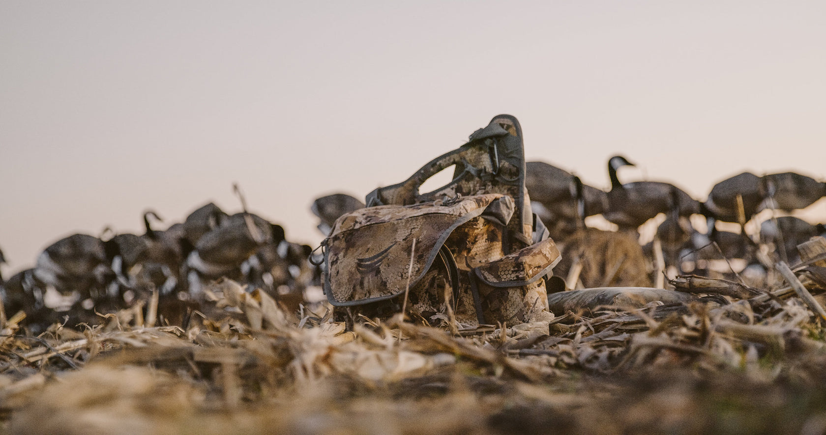 Flight Series GoTo Bag - Optifade Marsh – Tanglefree Shop